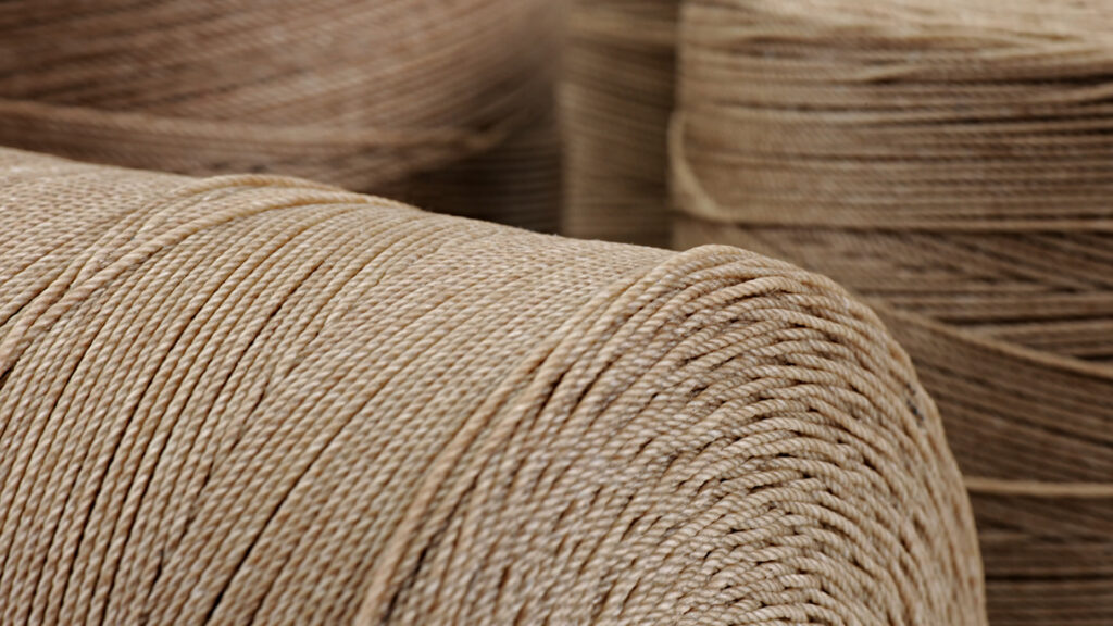 Coats Team | 3 Ply Twisted Nylon Thread for Sole Stitching Machines | Coats